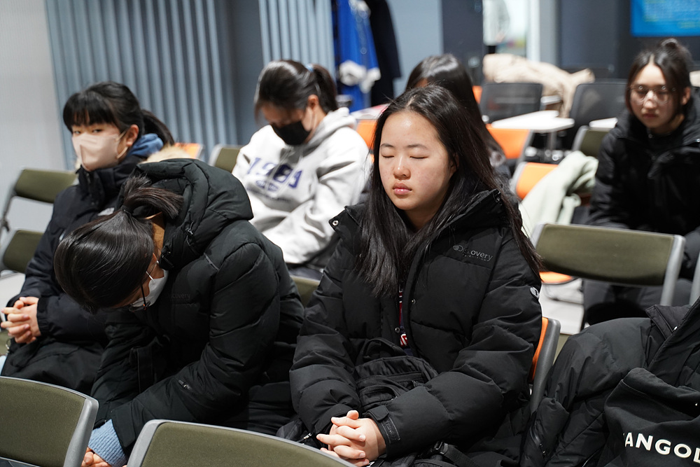 필그림찬양팀 - 2023.12.25_1부예배(성탄절) 필그림 찬양팀